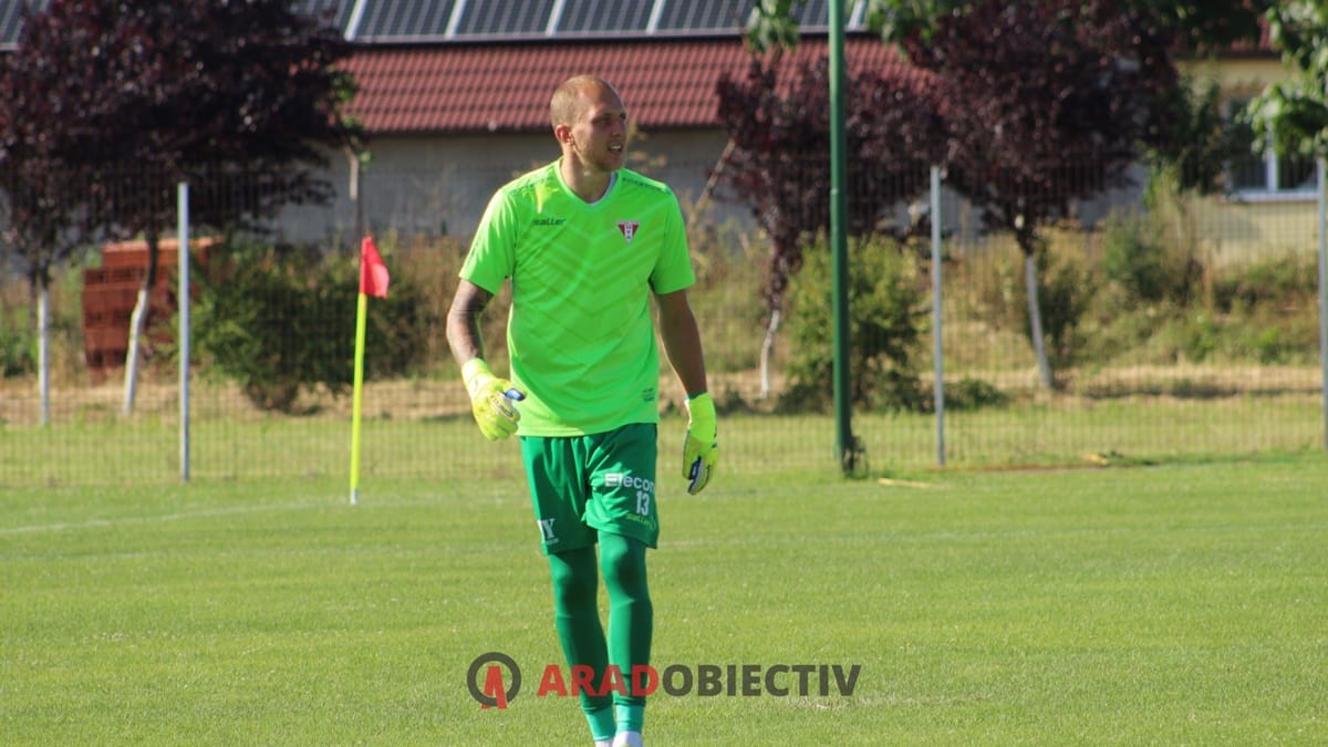 Palma morală dată de Danylo Kucher - Arad Obiectiv